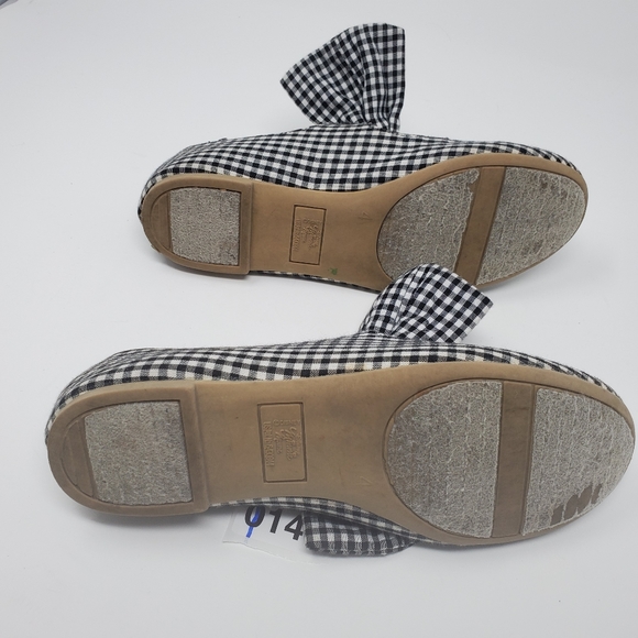 Disney | Shoes | Disney Minnie Mouse Flats Black White Checkered | Poshmark
